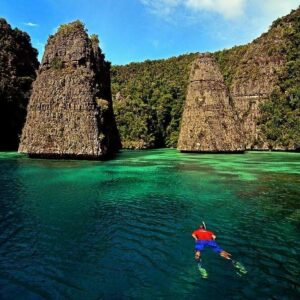 Lukisan Purba di Gua Tewet Kutai Timur, Kalimantan Timur