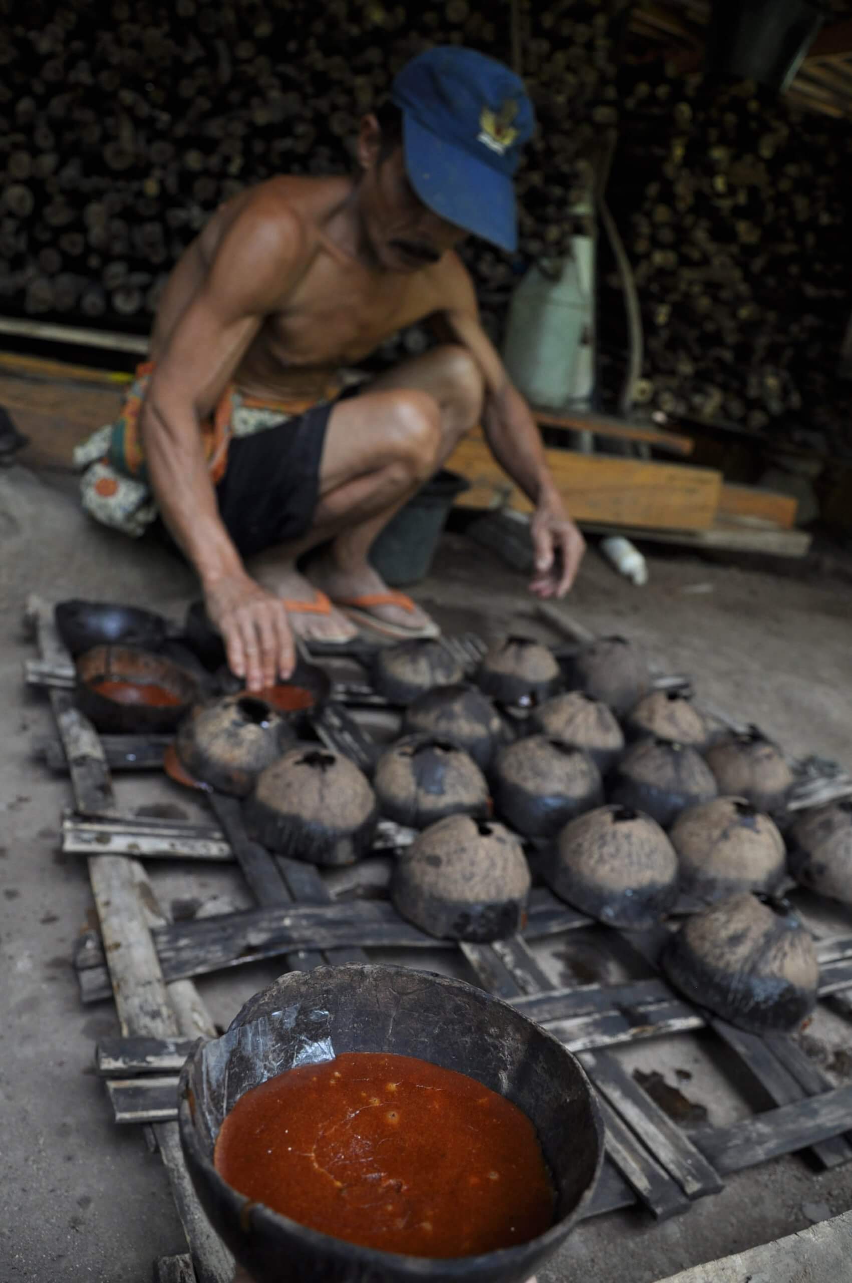 Membuat Gula Aren Secara Tradisional di Desa Wisata Lerep - TelusuRI