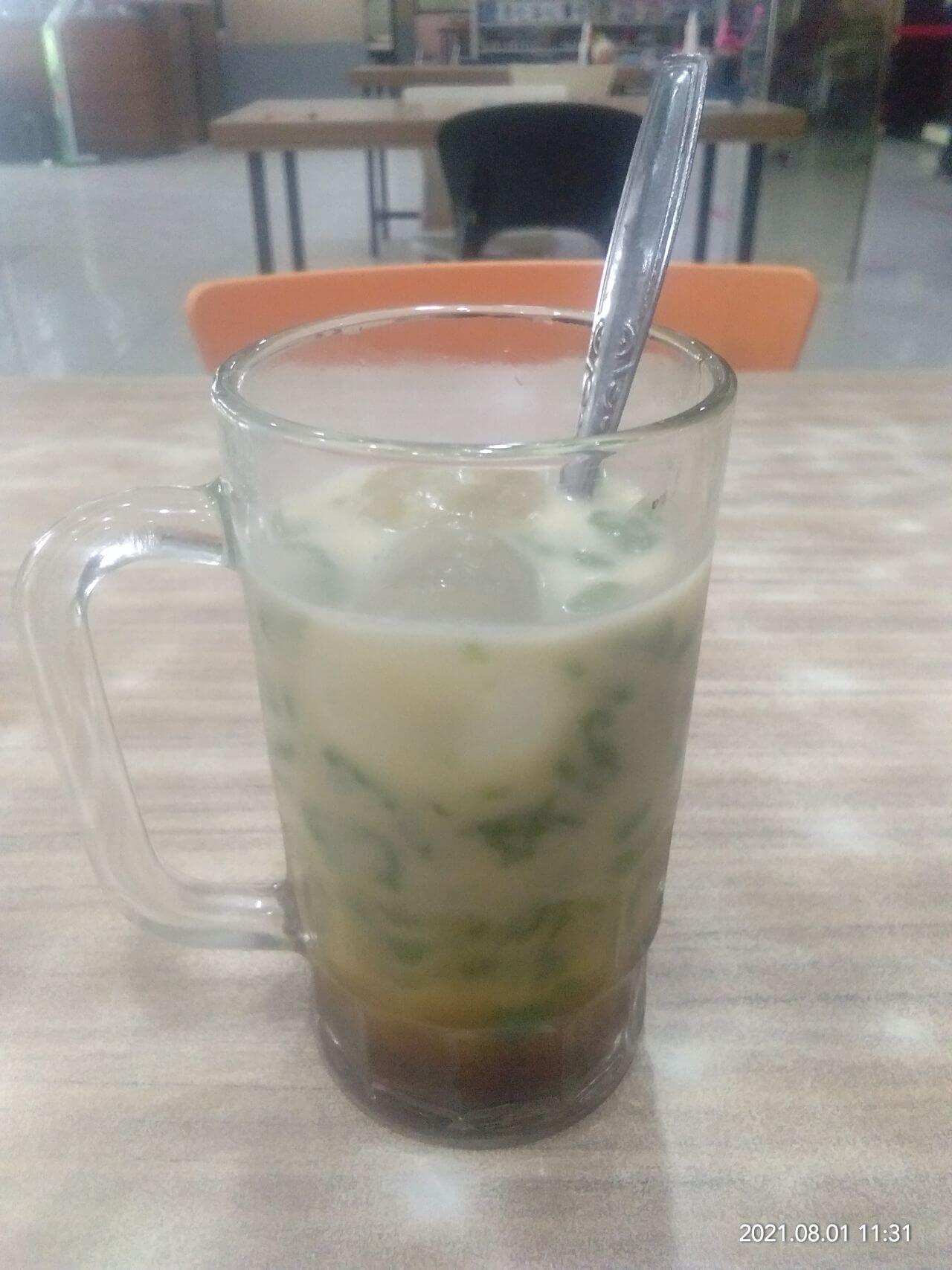 Menikmati Segelas Cendol Elizabeth di Hari Minggu - TelusuRI