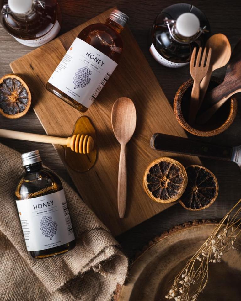 Madu dan Laut: Menggali Seutas Cerita dari Sebotol Madu Baduy - TelusuRI