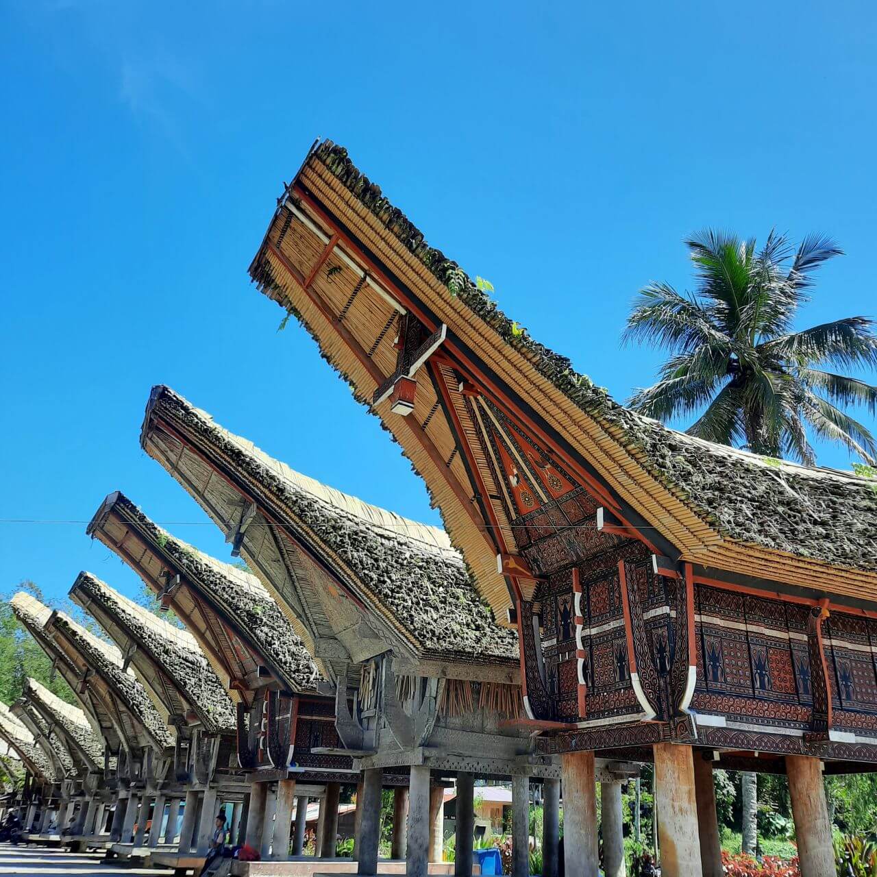 Menyibak Cerita Budaya dan Sejarah Kete’ Kesu di Tana Toraja - TelusuRI