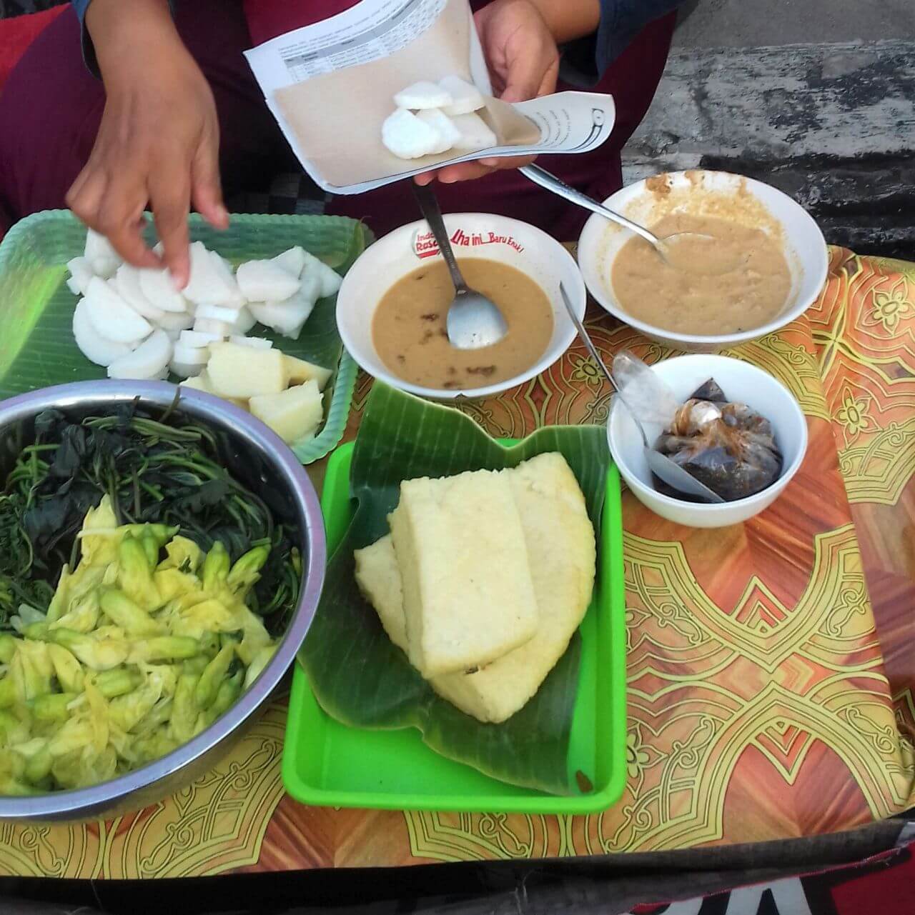 Mengenal Prinsip Hidup Prasaja dari Sepincuk Cabuk Rambak - TelusuRI