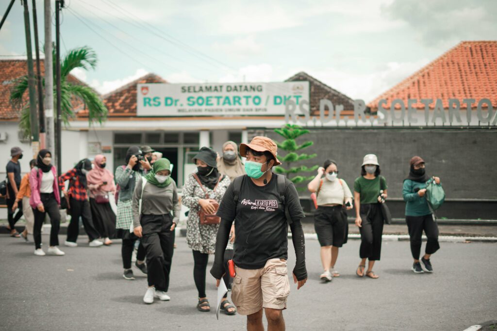 Menyusuri Sejarah Kotabaru bersama Jogja Walking Tour - TelusuRI
