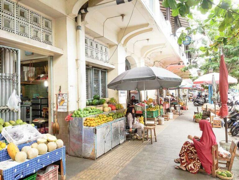 Toko Kopi Podjok: Salah Satu yang Legendaris di Pasar Gede, Solo - TelusuRI