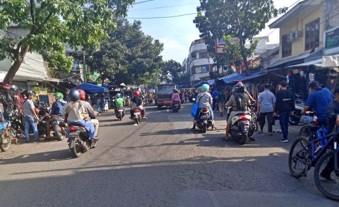Astana Anyar Bandung, Sentra Barang Bekas di Kota Kembang - TelusuRI