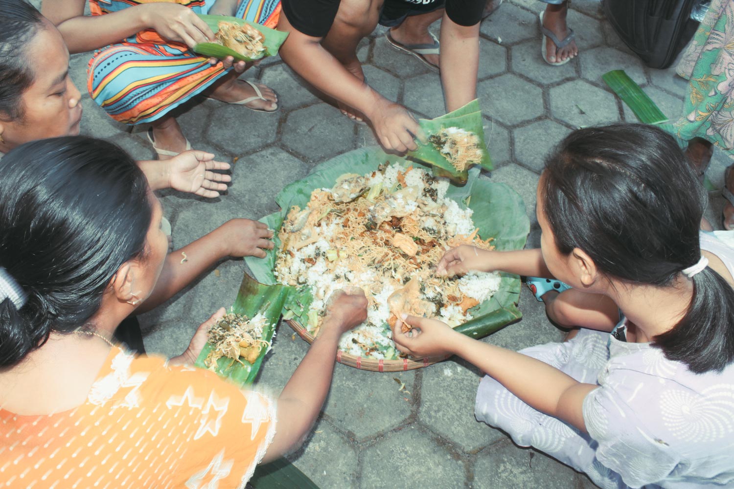 Melihat dari Dekat Tradisi Sedekah Bumi Desa Sugihmanik – TelusuRI