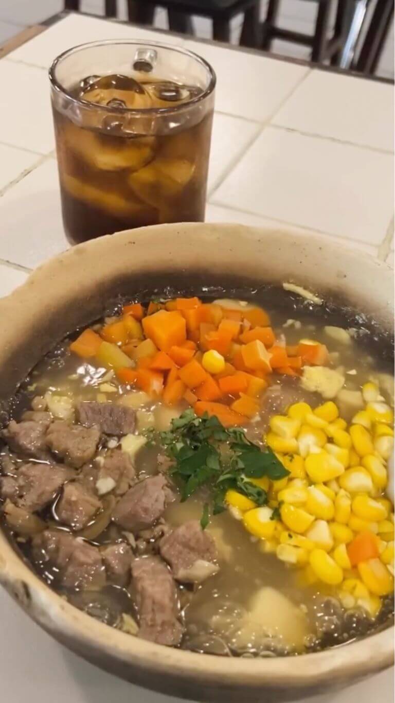 Seharian Berburu Kuliner di Blok M - TelusuRI