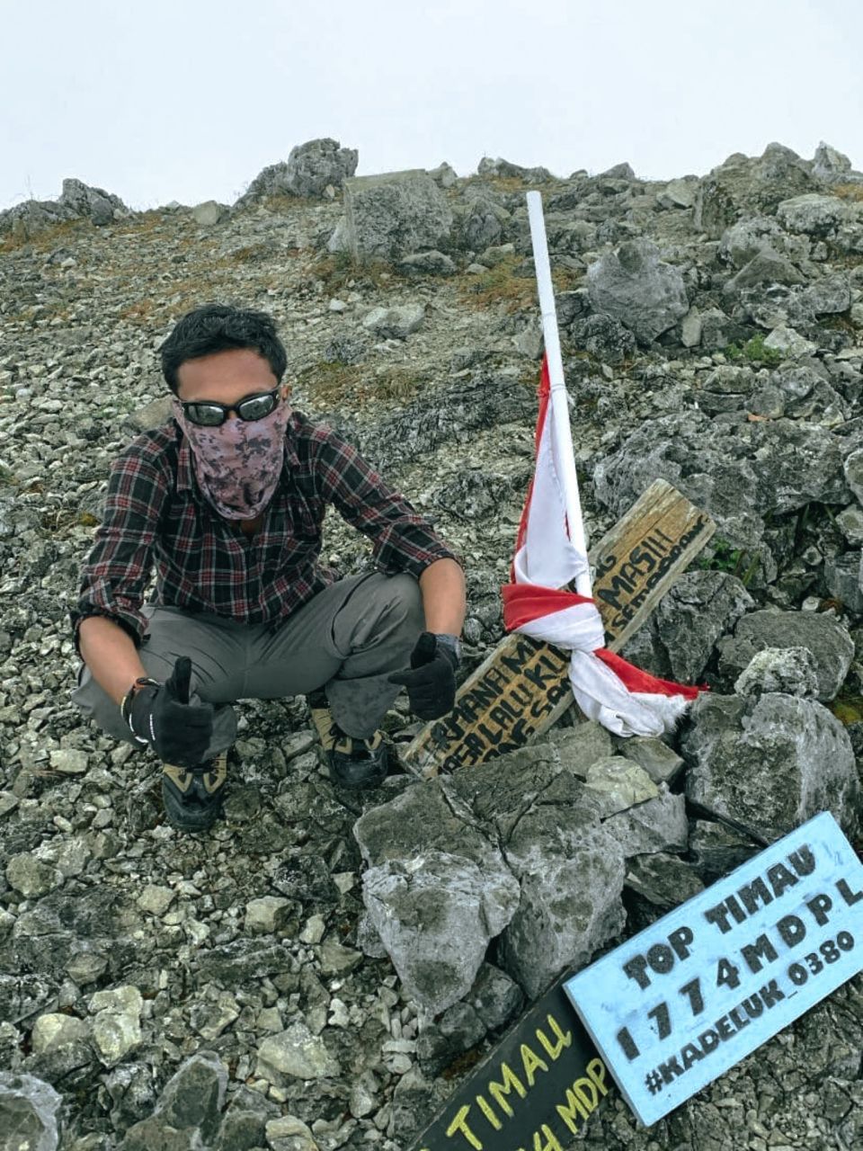 Meniti Langkah di Gunung Timau - TelusuRI