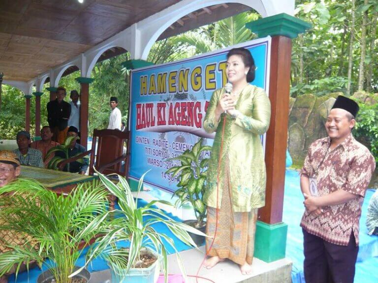 Merekonstruksi Kisah dan Menggali Fakta Sejarah Ki Ageng Tarub (1 ...