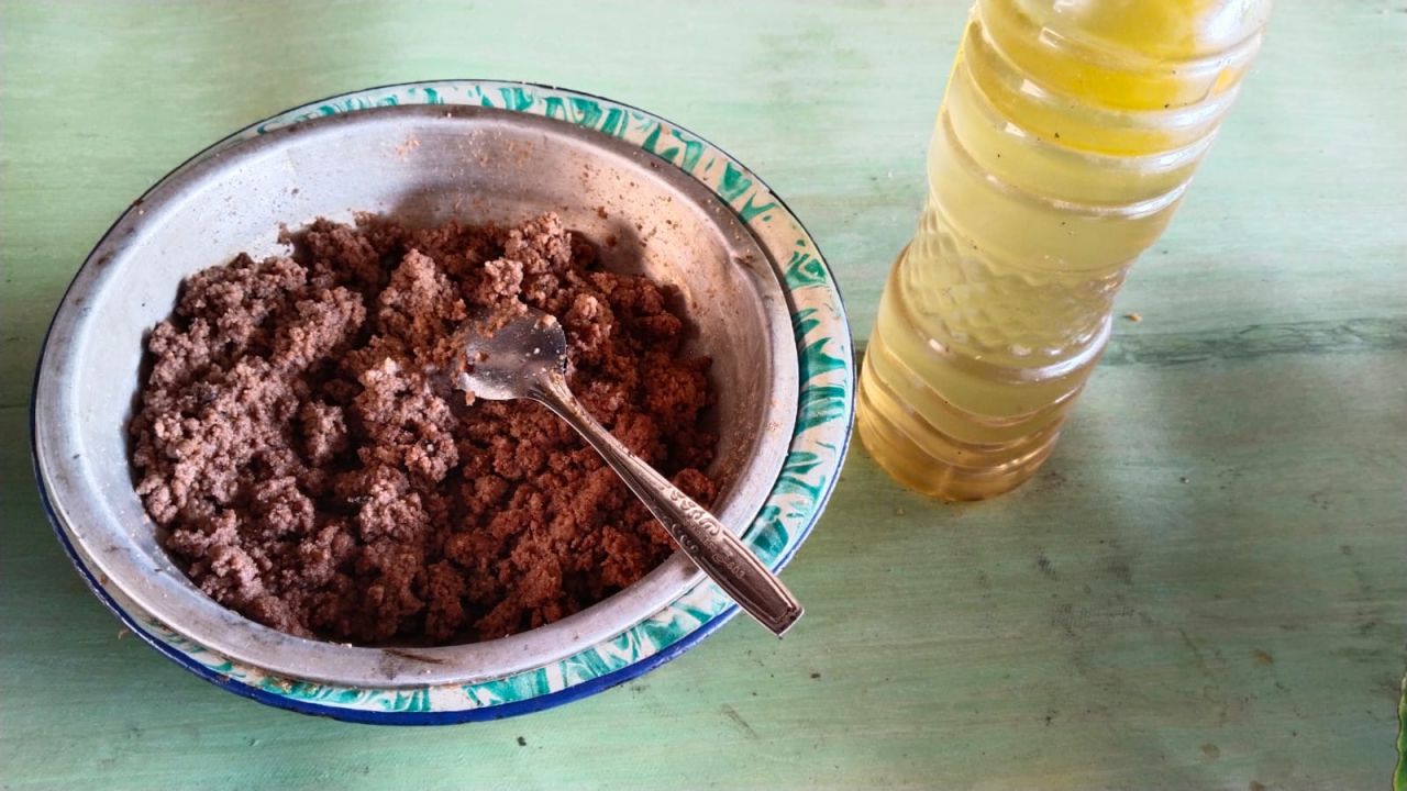 Melihat Potensi Minyak Kelapa dan Blondo dari Bantul – TelusuRI