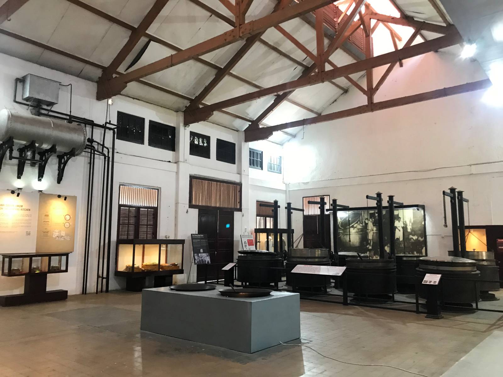 Menapak Jejak Kejayaan dan Nestapa di Museum Goedang Ransoem - TelusuRI